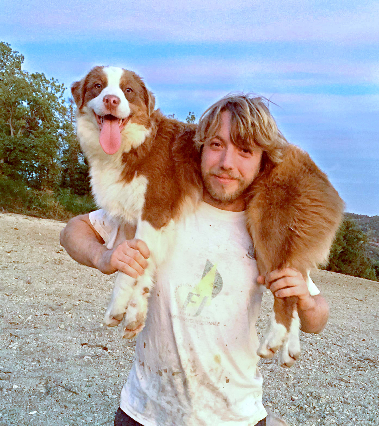 Premio Massimo “Topino” Ruffini – LA TERRA TREMA